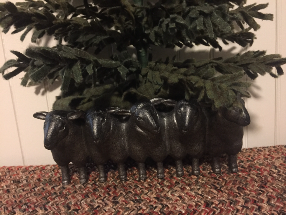 Wooly Feather Trees – Searsport Rug Hooking