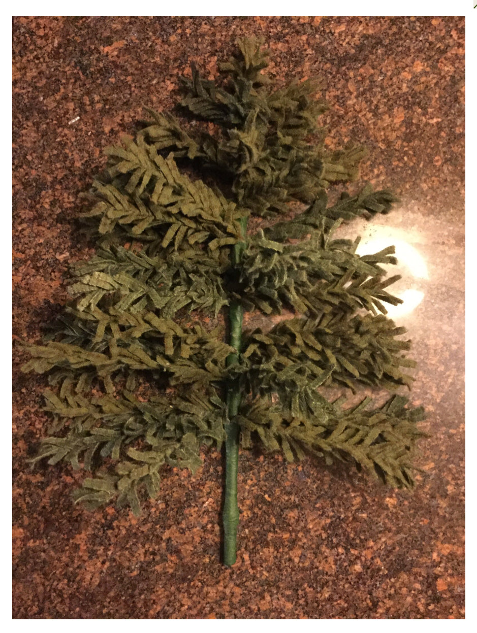 Basic Twisted Wool Tree Kit 8 inch – Searsport Rug Hooking