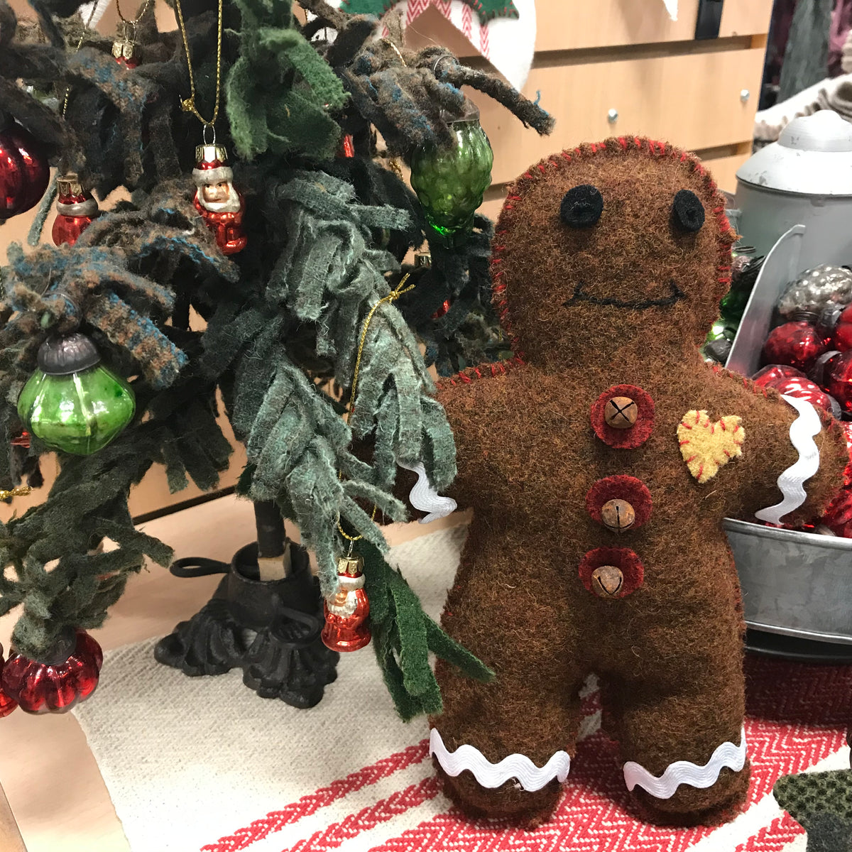 Gingerbread Man Kit – Searsport Rug Hooking