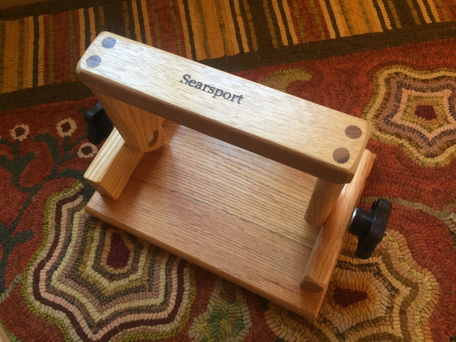 Cutter Stand – Searsport Rug Hooking